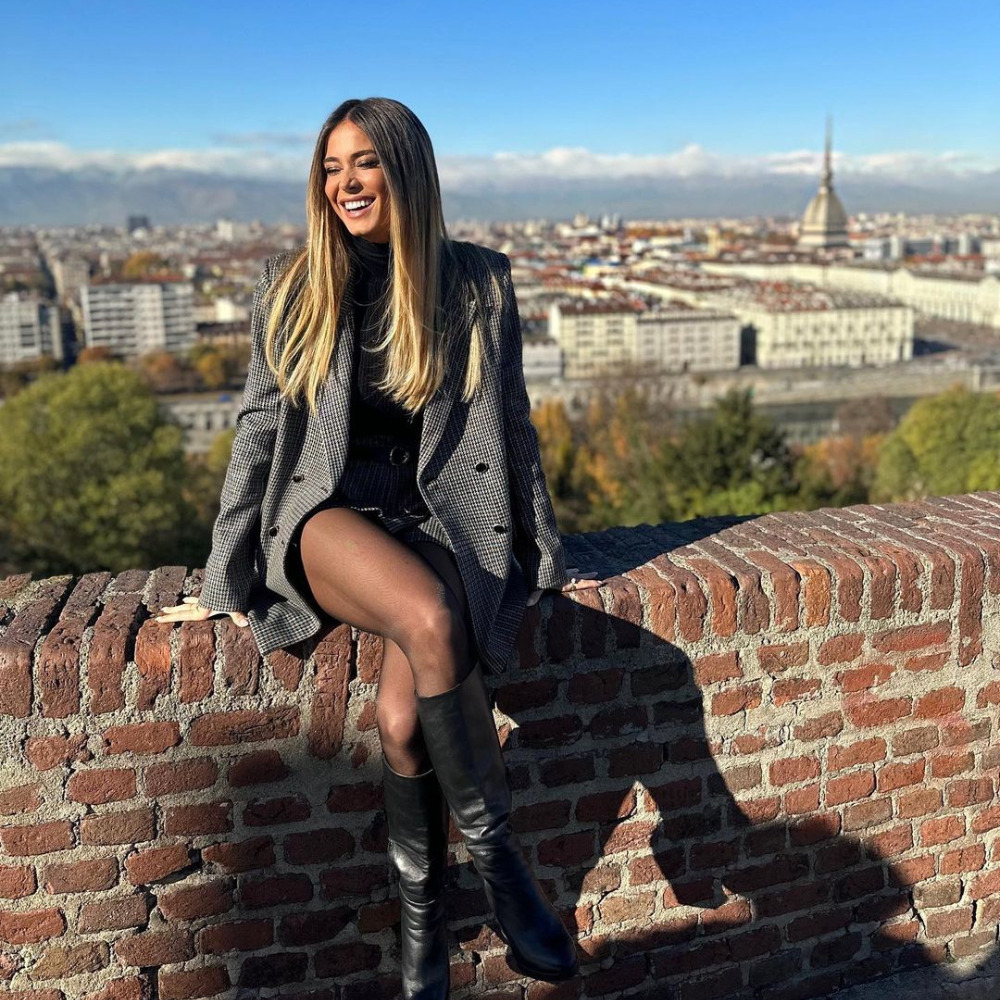 Top 15 Hot And Sexy Italian Women And Girls 2024