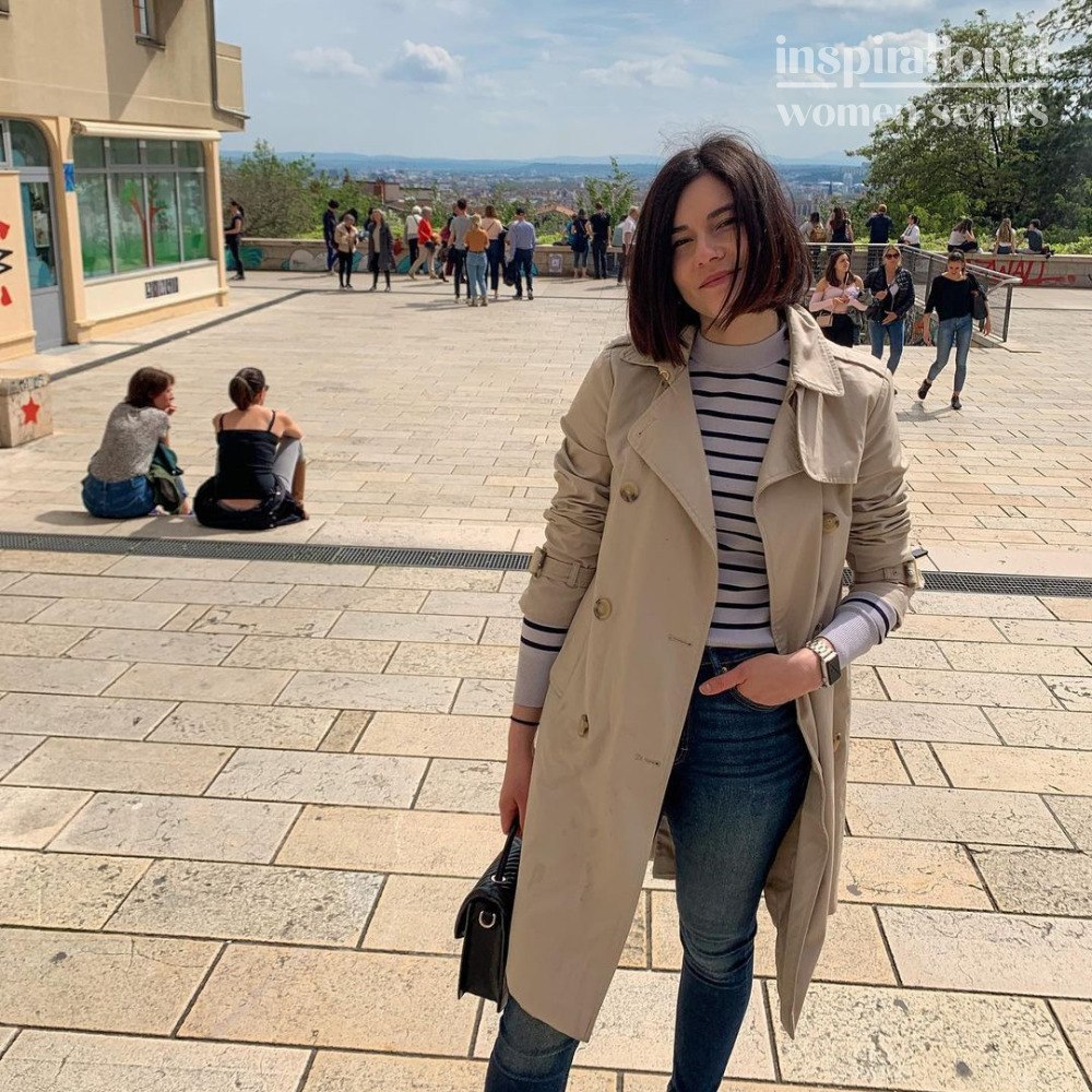 What You Should Know Before Dating Portuguese Women?