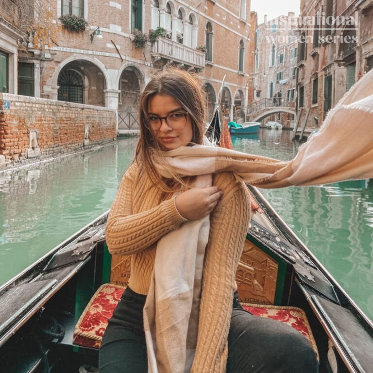 What You Should Know Before Dating Portuguese Women?