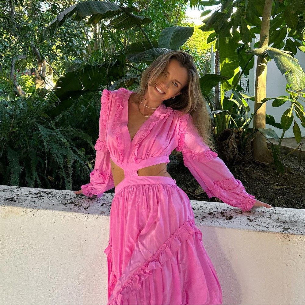 Hot and Sexy Swedish Women and Girls — 15 Hottest Swedish Influencers